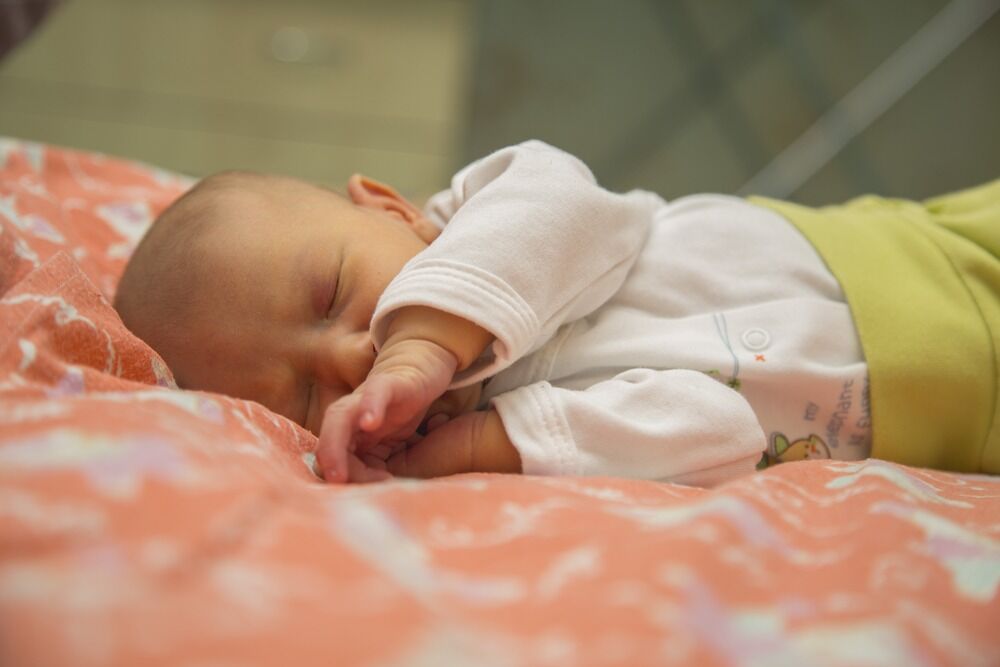 What is Infant Shudder Syndrome? Baby Shivers Like a Chill - Is Shudder ...